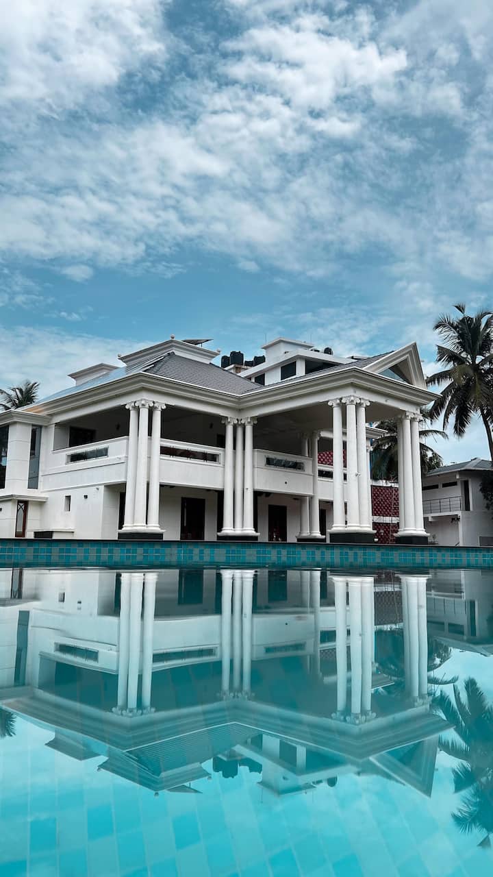 Shoolin Palace - Mangaluru