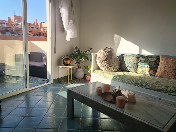 Bright, Modern With Roof Terrace - Alicante