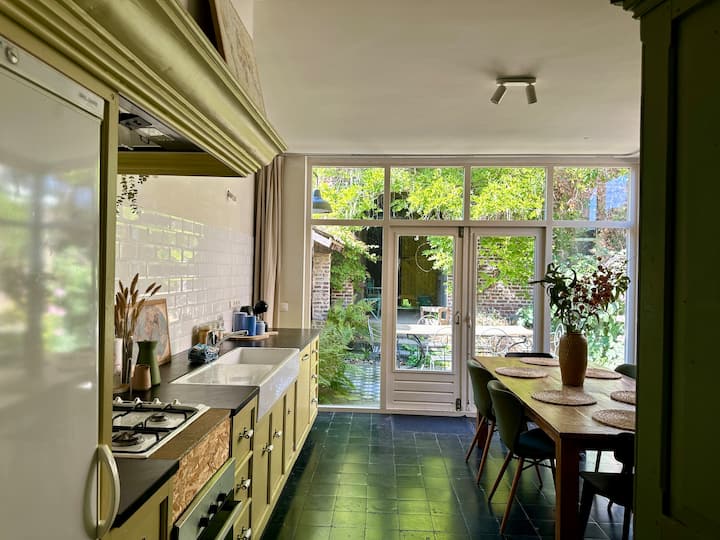 Maas Suites - The French House - Maastricht