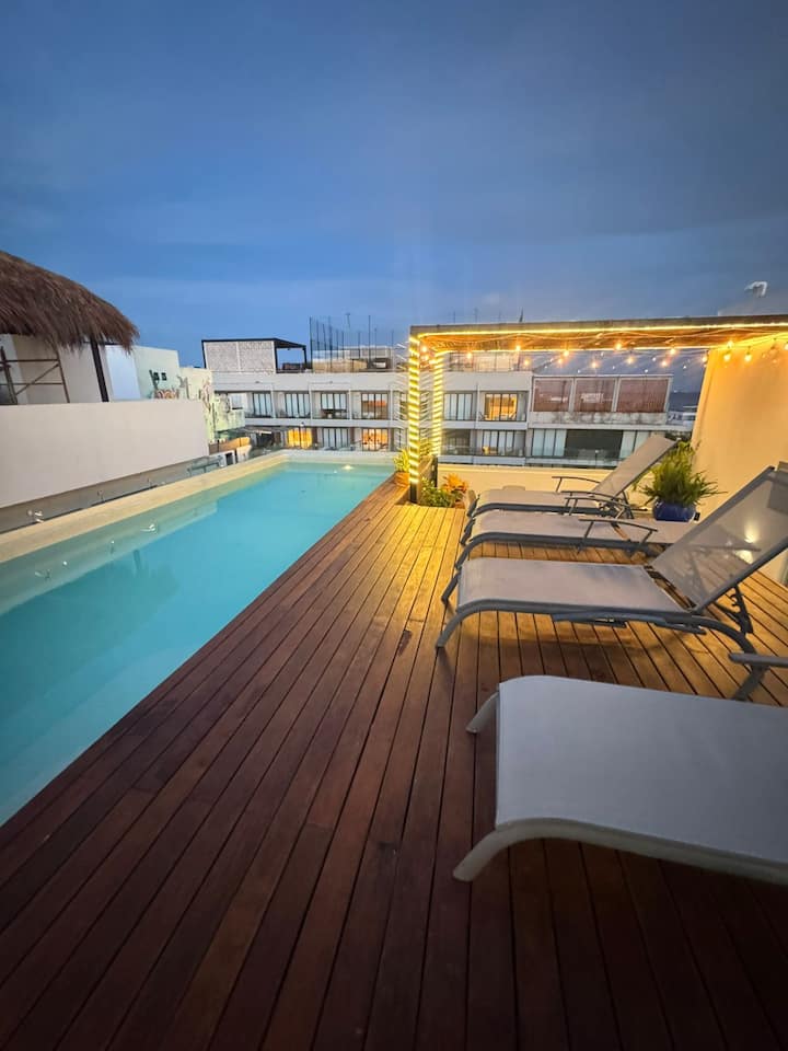 102dk05-only One Life To - Playa del Carmen