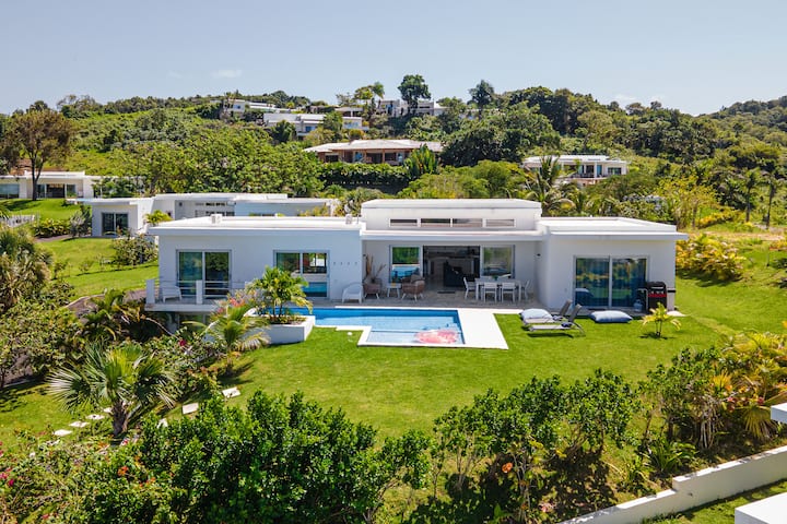 Spacious 4-beds Villa W/ Pool Beach-like Design - Sosúa