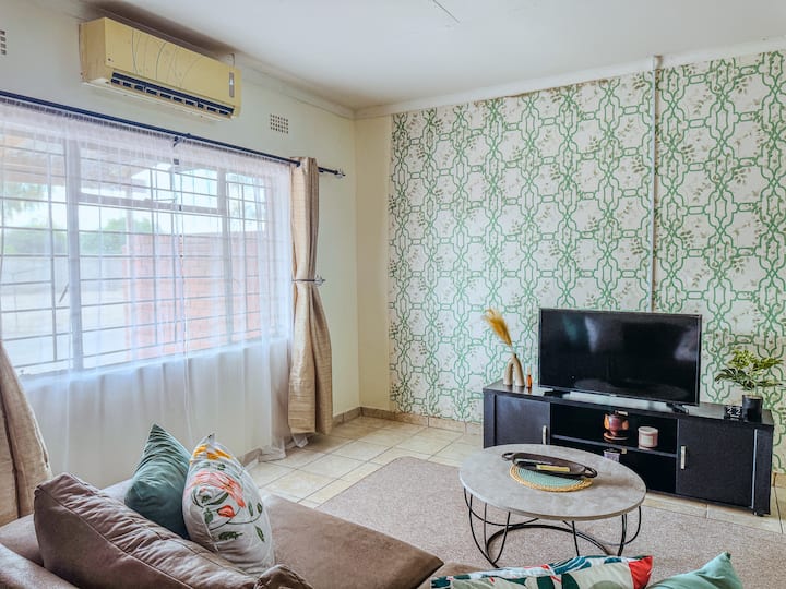 Laha Apartment 3 - Botswana