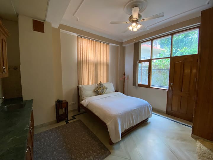 Chansal Sky Sea- Shimla : Mandi Garden Suite - Shimla