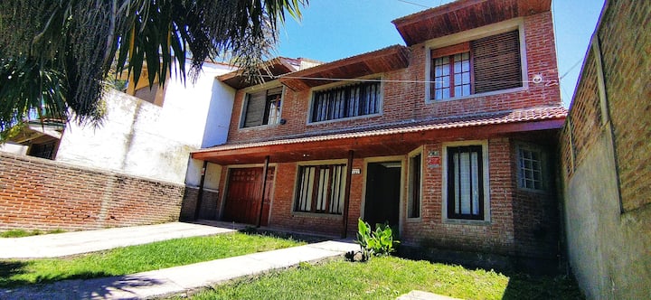 Casa Mosconi Zona Punta Mogotes Para 8 Personas - Mar del Plata