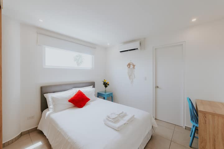 Spacious Ocean-view Getaway - Aruba