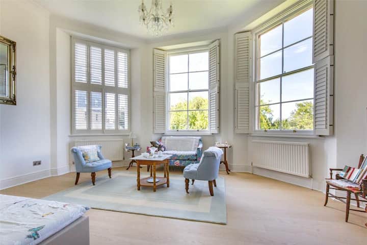 Tuscany House - Bristol