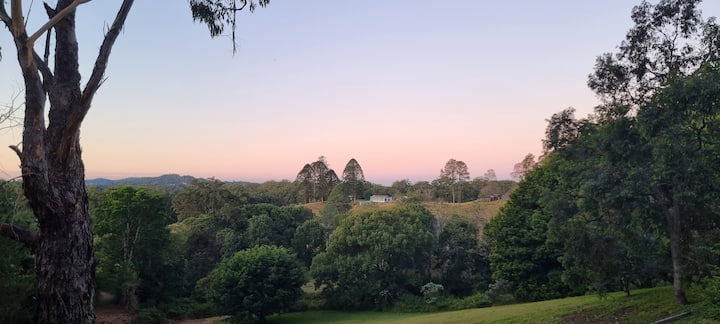 Serenity View Studio Retreat - Nambour