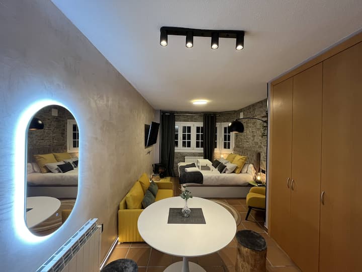 Estudio Con Vistas A Sierra Nevada By Isa - Sierra Nevada