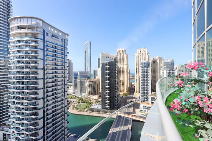 Upgraded Suite |Marina Views| Private Plunge Pool - Dubai Marina