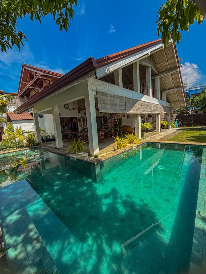 Freshwater House Luxury Family Beachside Villa - Mirissa