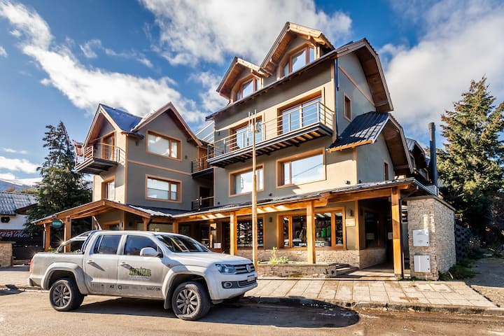 Ciervo- Dpto. Céntrico - Villa la Angostura