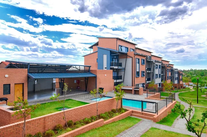 Luxurious Self-catering In Waterfallridge Midrand - Midrand