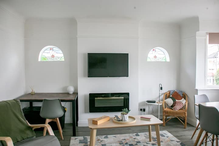 Stylish Retreat In Leigh-on-sea - Southend-on-Sea