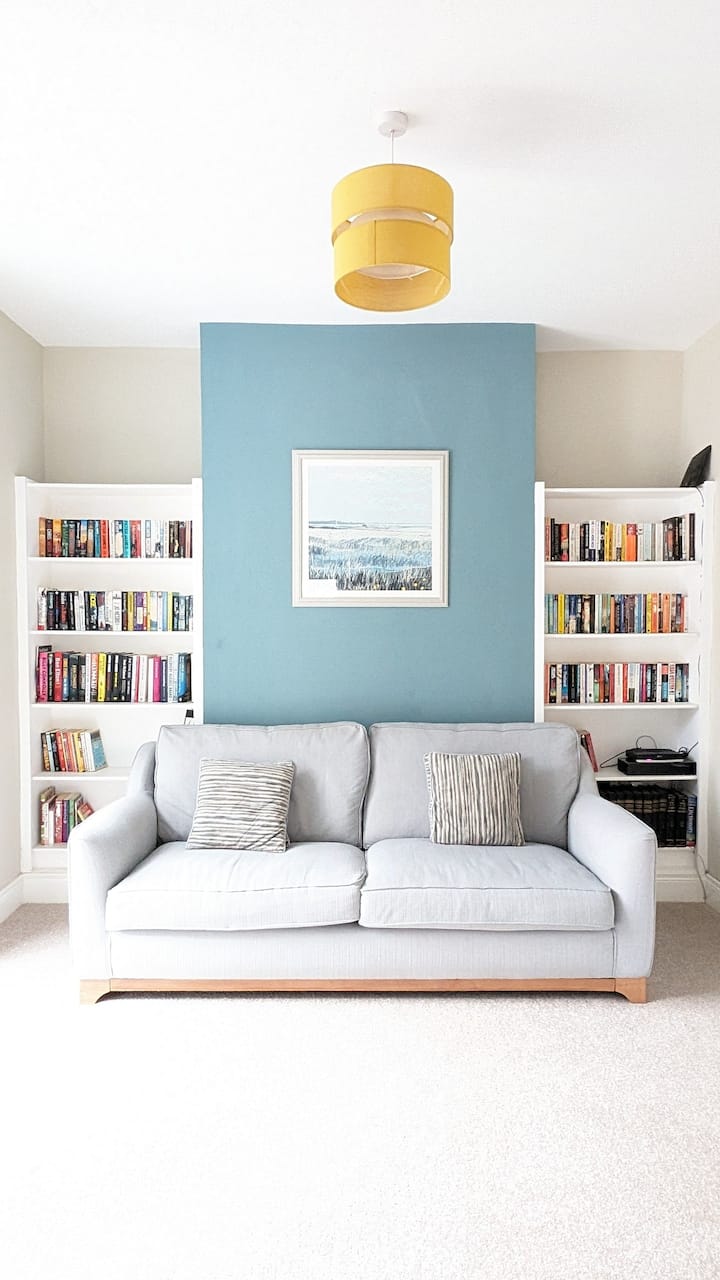 Charming Character House In Beautiful Neighborhood - Belfast