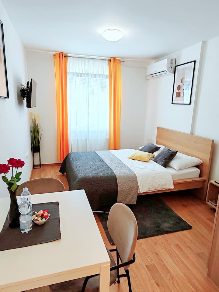 Studio 3 - Ljubljana