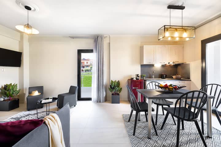 Two Bedroom Deluxe Apartment - Halkidiki