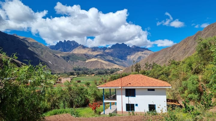 Casa Rural En La Naturaleza Con Vista A La Montaña - Provincia de Anta