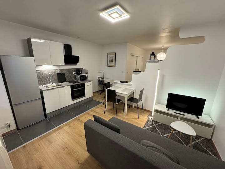 Refuge Stylé, Calme Et Confortable - Vierzon