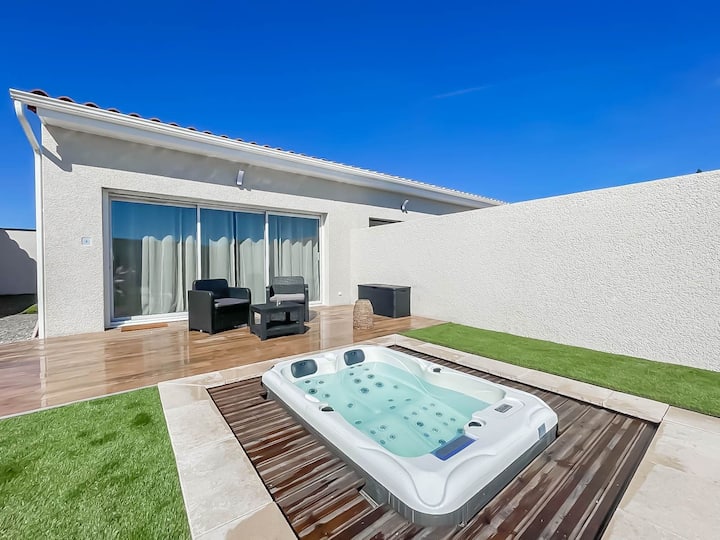 Nouveau ! Suite Privée Avec Jacuzzi & Piscine - Joyeuse