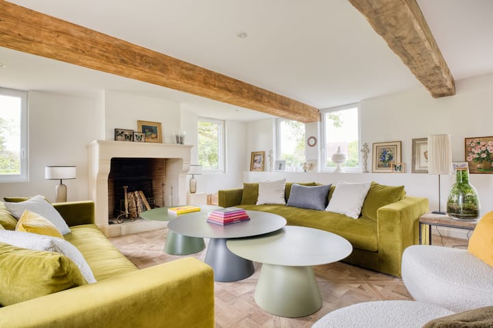 Jolie Longère Normande Tout Confort Avec Cheminée - Lisieux