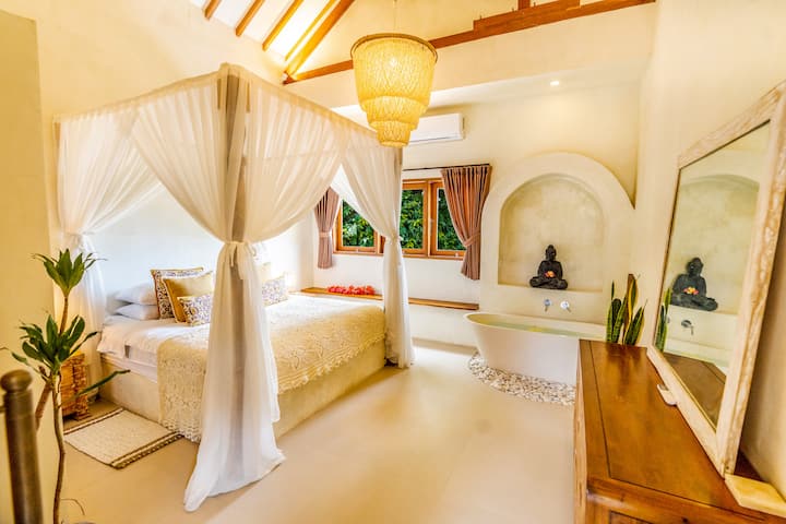 Romantic Villa Santosa Uluwatu - Uluwatu