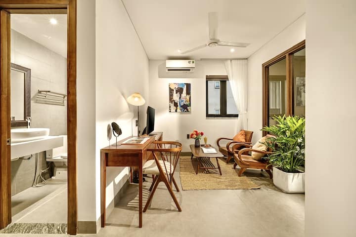 New 5 Mins To The Beach | Spacious | Stylist| Cozy - Đà Nẵng