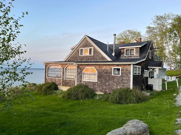Lovely Cottage On  Penobscot Bay - Belfast, ME