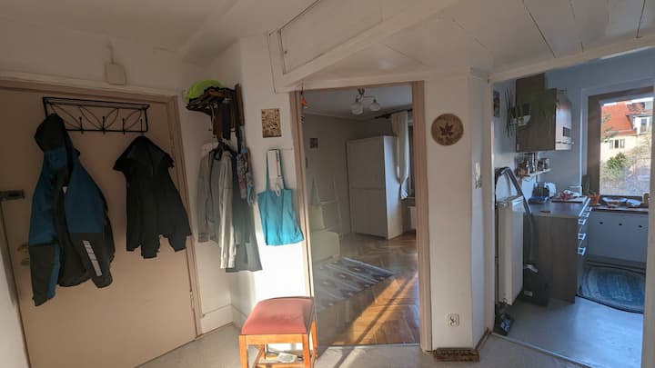 Private Room With A Garden - Wrocław
