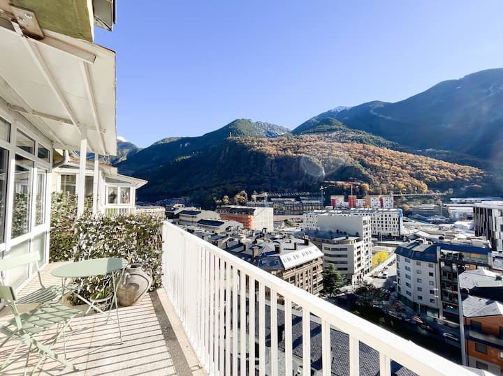 𓄃 Casco Antiguo 𓄃 Balcón Vistas | 10pax+3parking - Andorra la Vella
