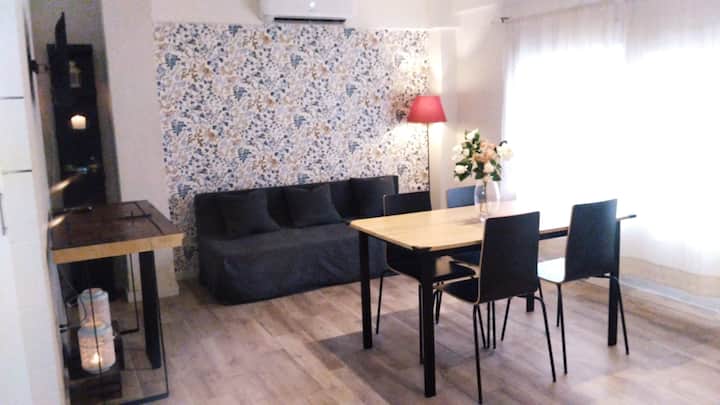 Bonito Apartamento En Valencia. - Valência