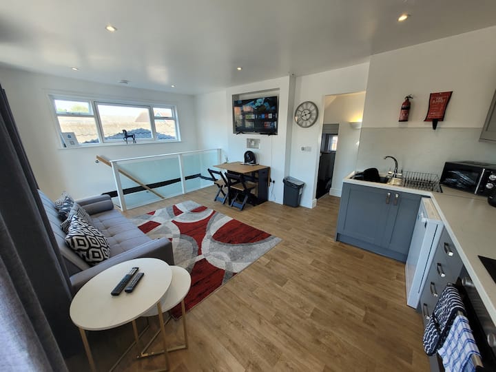 City Centre Apartment- Wallgate B - Colchester Castle