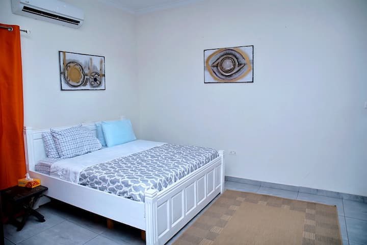 Petite's Nest - Studio 2 - Accra