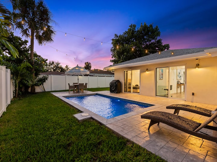 Luxe Home- Heated Pool |Bbq Grill |5 Min To Beach! - Fort Lauderdale, FL