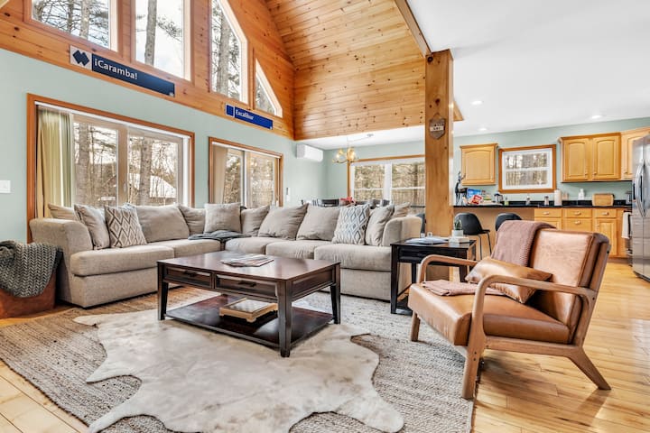 Sunday River Cabin - 5 Mins! Skiinghikingbiking - Newry, ME