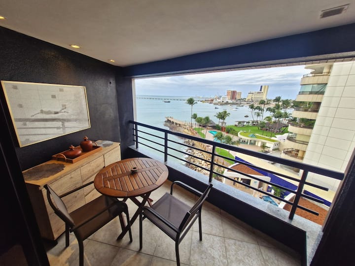 Iate Plaza - Flat Luxo Com Vista Mar - Fortaleza