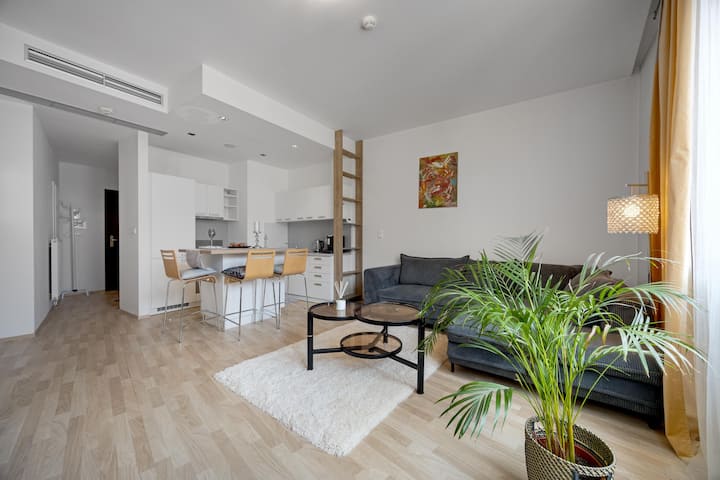 Revon Art - Deco Apartment Laurinska - ブラチスラバ