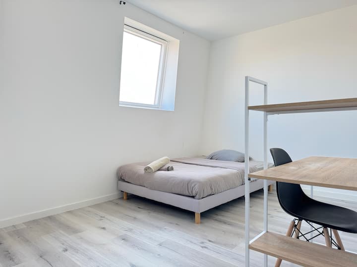 Chambre 6 Avec Salle De Bain Privée - Mouscron
