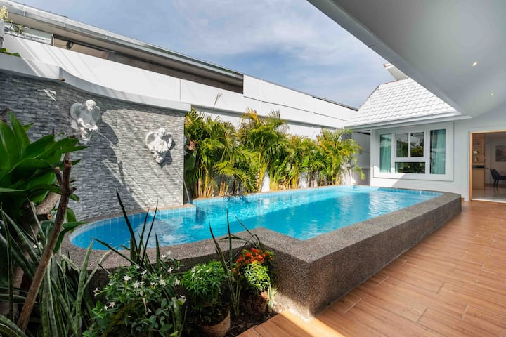 Aura Villa 4卧台球桌独栋泳池别墅近walking St. - Pattaya City