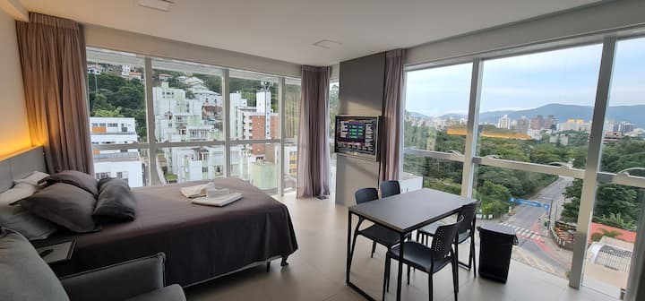 Studio Tipo 2 - Andar Alto - Florianópolis