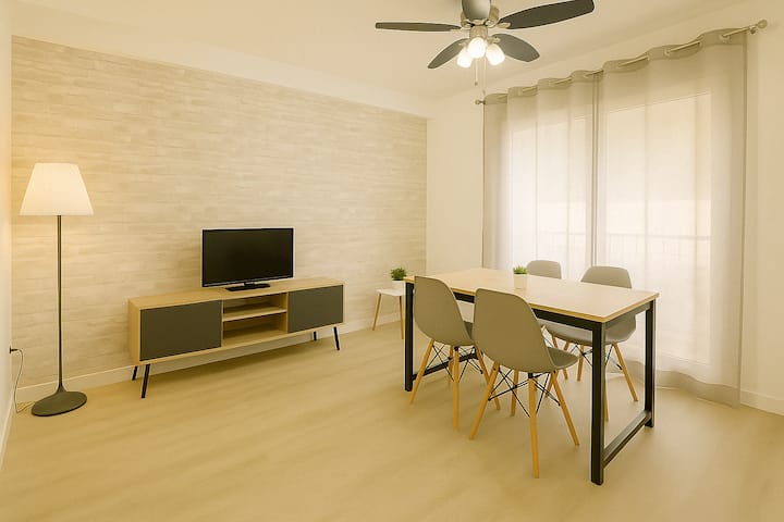Habitaciones En El Puerto - Almería