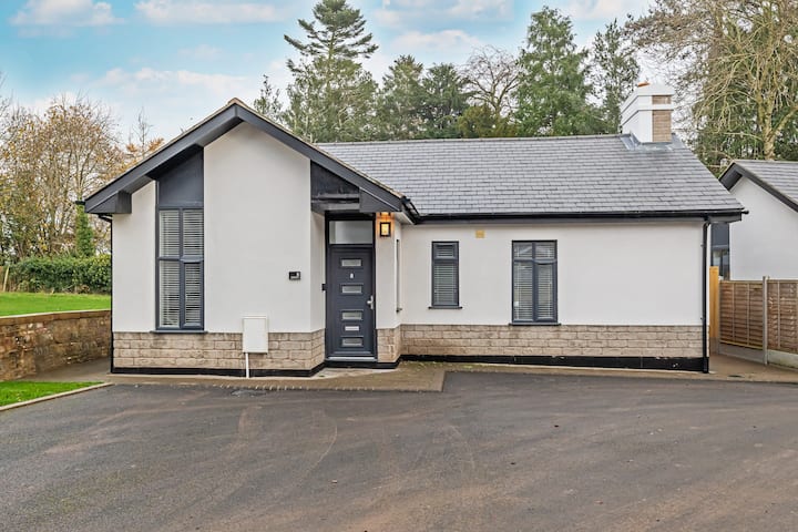 Eden Grove 2 Bed Holiday Retreat With Hot Tub - Appleby Castle