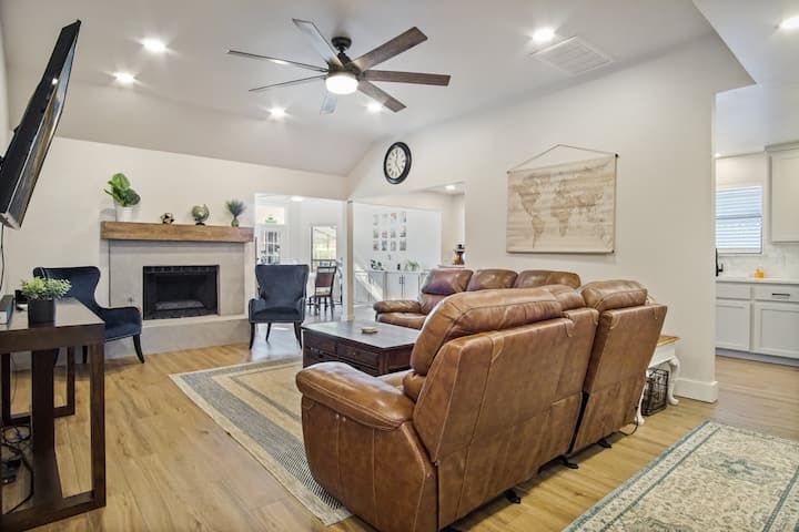 The Traveler's House - Edmond, OK