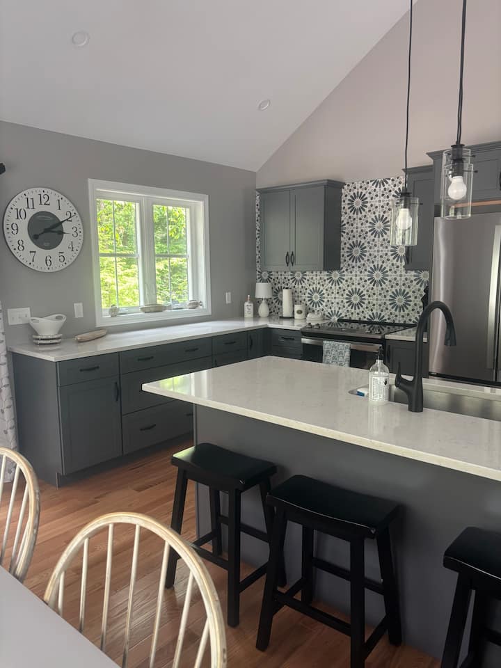 Ski Boots Est 2023 - Bridgton, ME