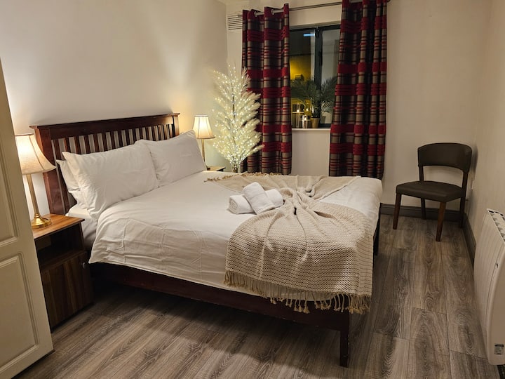 Trinity Collage Suite By Dublinexchangesuites - Dublin