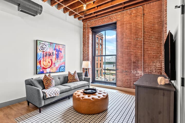 Brick & Bed Loft - Walk To Arch/conventions/casino - Saint-Louis, MO