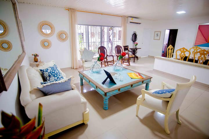 Spacious House With Air Conditioning In All Rooms - Riohacha