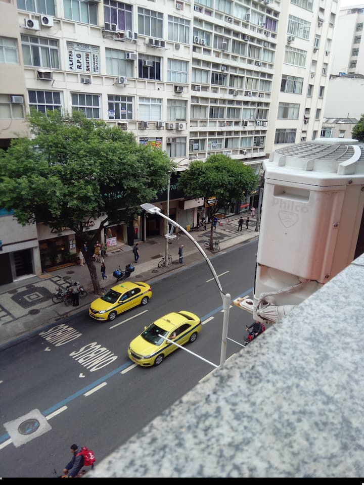 Excelente Espaço De Frente P/nossa Sra Copacabana - Copacabana