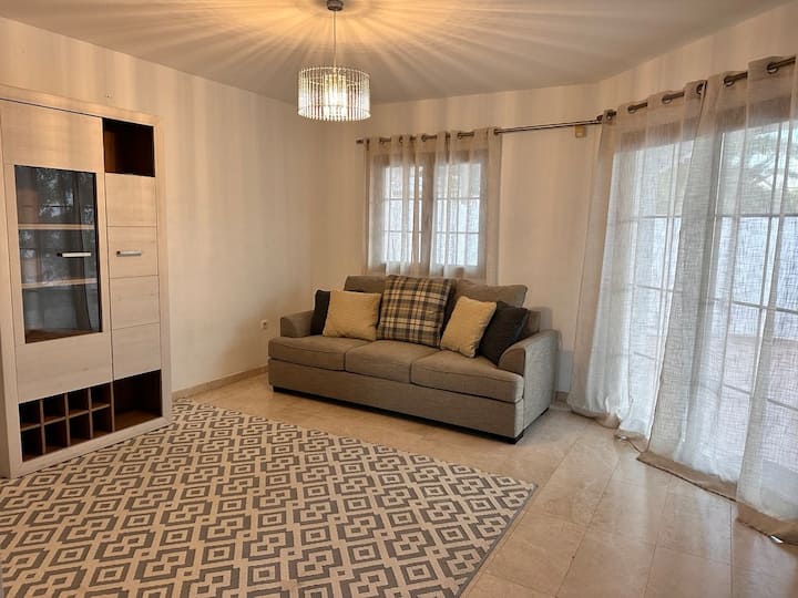 Charming Villa With Pool - Corralejo
