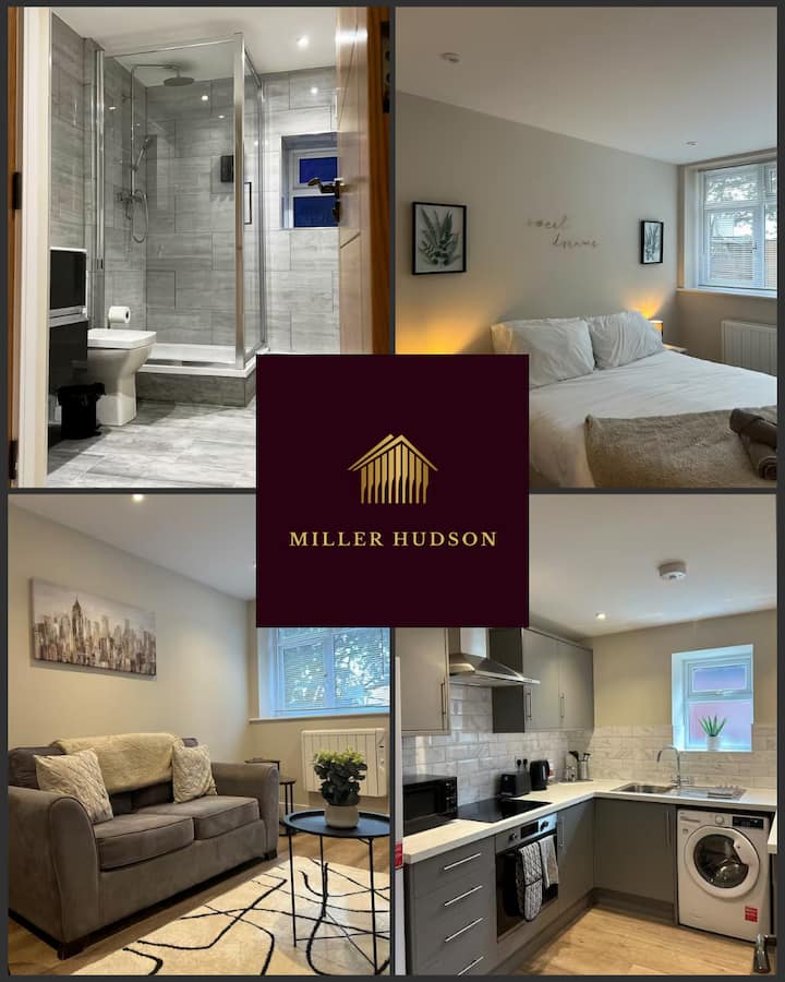 Horsham 1 Bed With Parking , Long Stays - Horsham