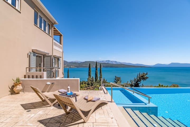 Villa Vosalia | Infinity Pool, Bbq & Sea Views - レフカダ島